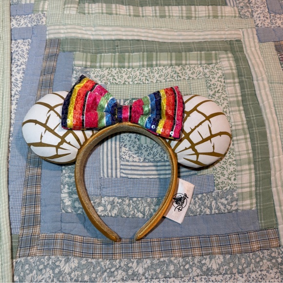 Disney | Other | Disney Parks Mexican Concha Sweet Bread Pan Dulce ...